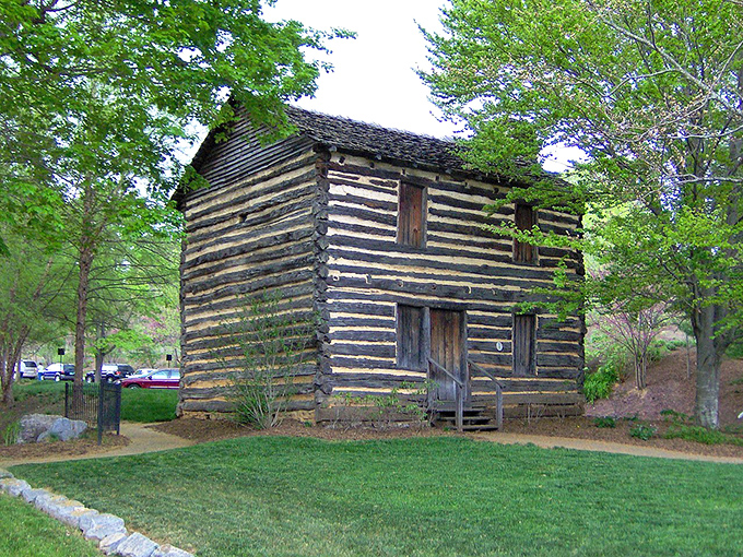 The Christopher Taylor House: Older than the town itself! This log cabin is like the great-great-grandparent of Jonesborough, with stories etched into every weathered plank.