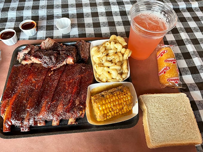 It's not a meal, it's a meat masterpiece! This tray of barbecue goodness is like an edible work of art. Picasso, eat your heart out!