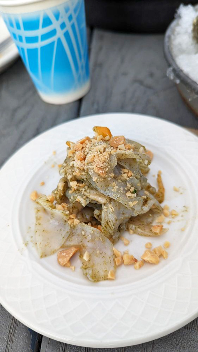 Geoduck sashimi: Not just a funny name, but a taste sensation! Delicate, tender, and surprisingly sweet &ndash; it's the ocean's answer to butter.