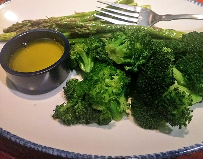 Who says you can't eat your greens at a seafood joint? These veggies are so fresh, they might just steal the show from their ocean-dwelling co-stars.