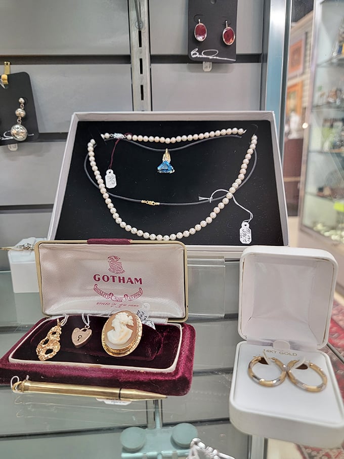 "Sparkle and shine from another time!" These vintage jewels are ready to add some Gatsby-esque glamour to your next soirée. Elizabeth Taylor would be proud!