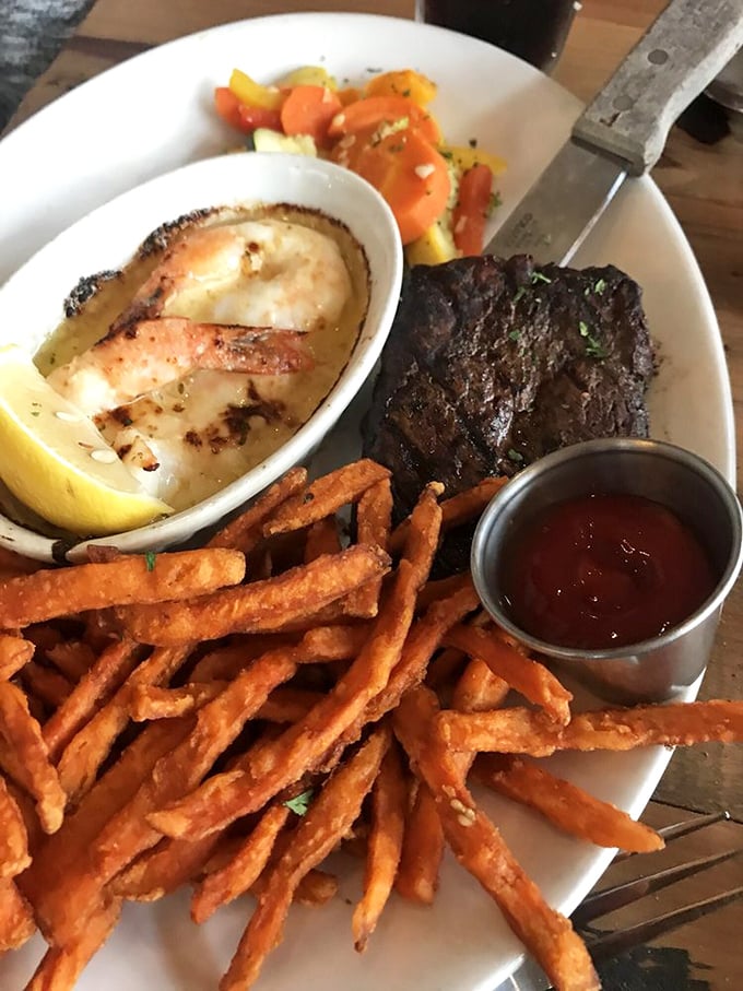 Surf meets turf in perfect harmony. This petite steak and shrimp scampi duo is the Sonny and Cher of the culinary world.