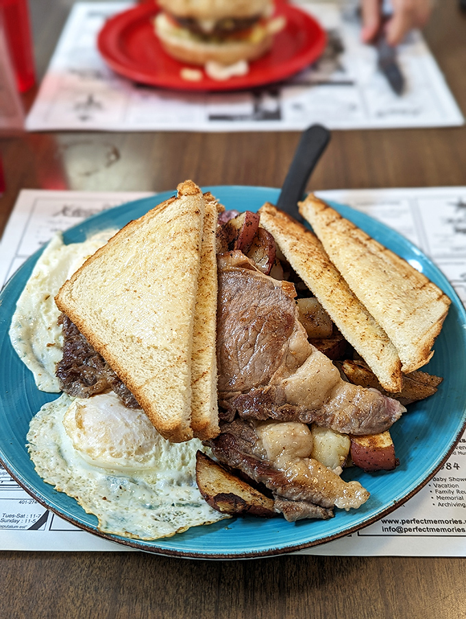 Who needs a white tablecloth when you've got a feast fit for a cowboy king? This steak and eggs combo is the breakfast of dreams.