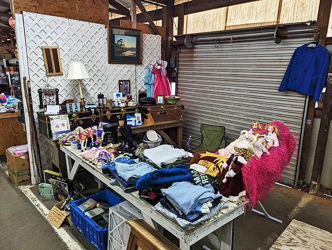 Marie Kondo's nightmare or a collector's dream? This booth is like a time capsule exploded, scattering memories across every surface.