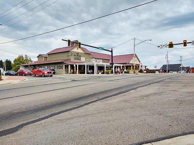 Behold, the Amish Mall! No, not that kind of mall. This rustic emporium is a treasure trove of local crafts, foods, and enough quilts to warm an army.
