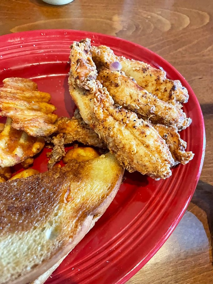 Finger-lickin' fantastic! These golden-brown beauties are the Beyoncé of breakfast - they've got that crispy outer glow and tender inner soul.