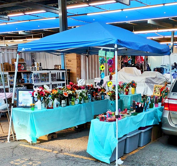 Blooms and blossoms galore! This floral fantasia could make even a cactus feel underdressed. Time to brighten up your windowsill!