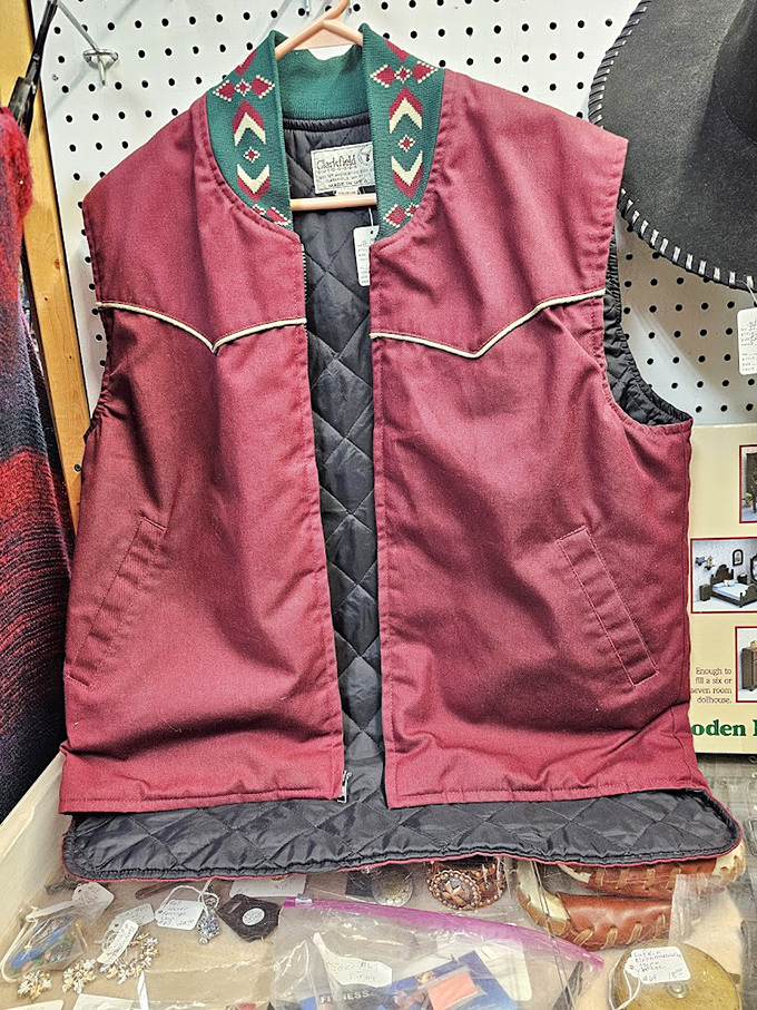 Cowboy chic meets hipster cool! This vest could be the missing piece in your wardrobe's puzzle &ndash; yeehaw meets yeah, wow!