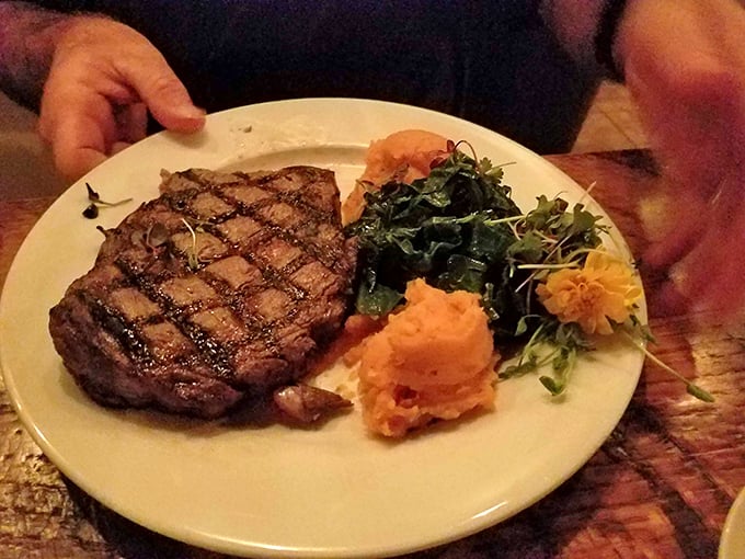 Grill marks on point! This ribeye looks like it's been kissed by the gods of flame-broiled perfection.