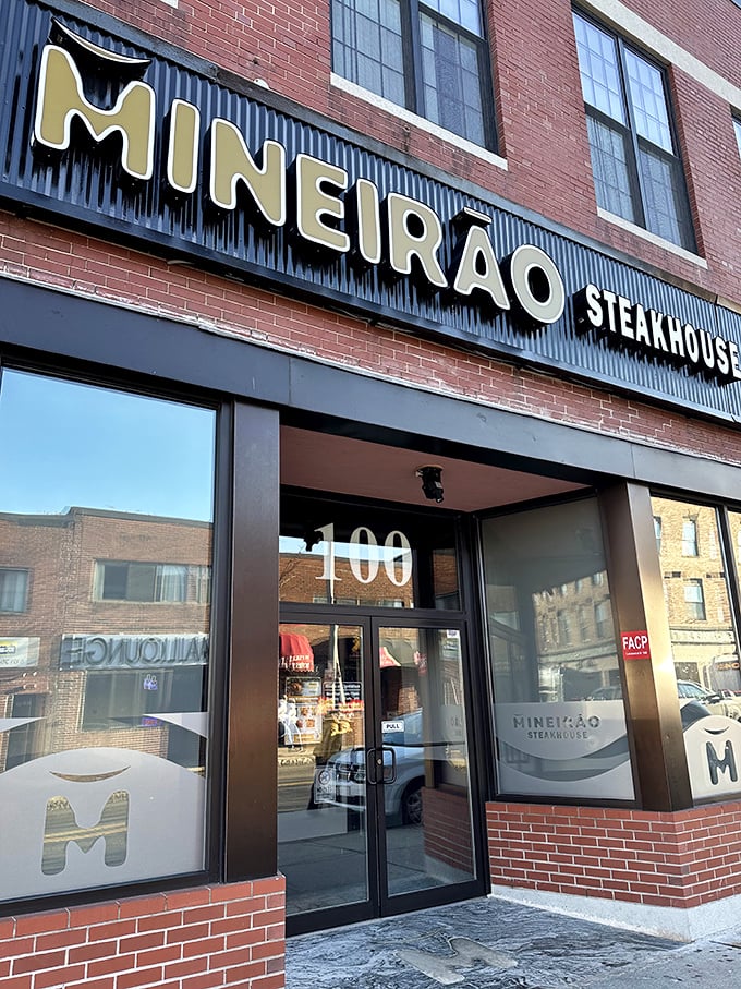 Carnival for carnivores! Mineir&atilde;o brings Brazil's rod&iacute;zio tradition to Malden, turning dinner into a meat lover's parade.