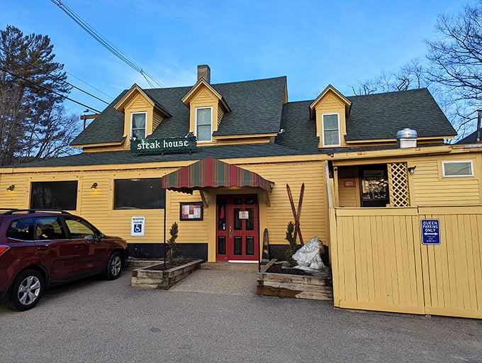 Red Parka Steakhouse & Pub: Where ski lodge charm meets gourmet flair. It's like your favorite sweater &ndash; cozy, familiar, and perfect for dinner.