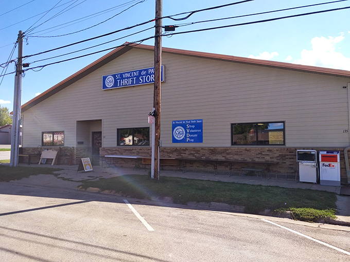 St. Vincent de Paul: Where small-town charm meets big-time bargains. Get ready to channel your inner Bargain Betty!