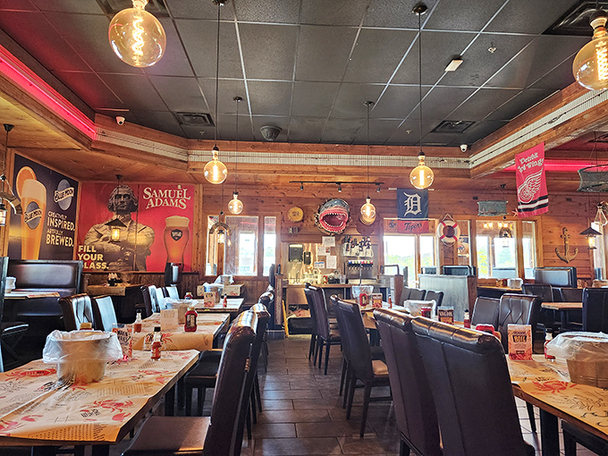 Part sports bar, part seafood shack, all delicious. Hook & Reel is the Midwest's answer to "Where can I get gumbo this good?"