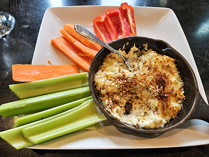 Fresh vegetables surround the mac and cheese like backup dancers to a cheesy superstar. This is what vegetables dream of becoming when they grow up.