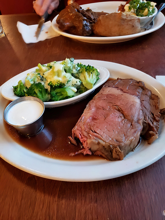 Beef and broccoli: the ultimate yin and yang of dinner plates. That au jus isn't just a sauce&mdash;it's liquid gold worthy of respectful silence.