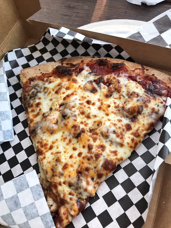 BBQ chicken pizza that's finger-lickin' good! It's like Kansas City BBQ and New York pizza had a beautiful, saucy baby.