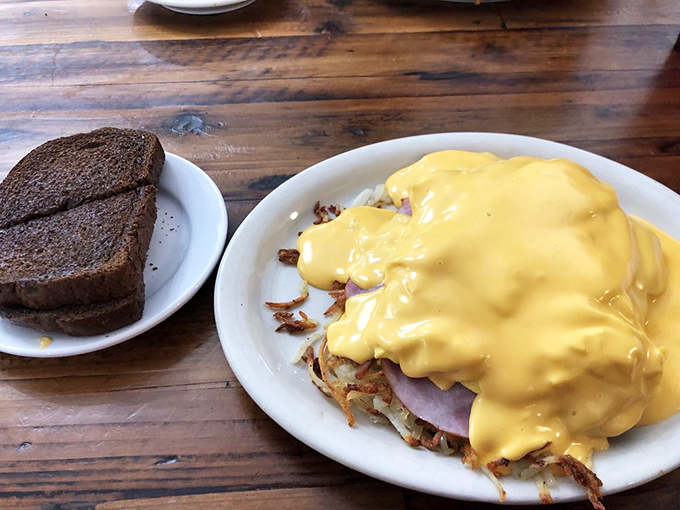 Cheese Louise! This cheddar cheese skillet is so golden and gooey, it could make the sun jealous.