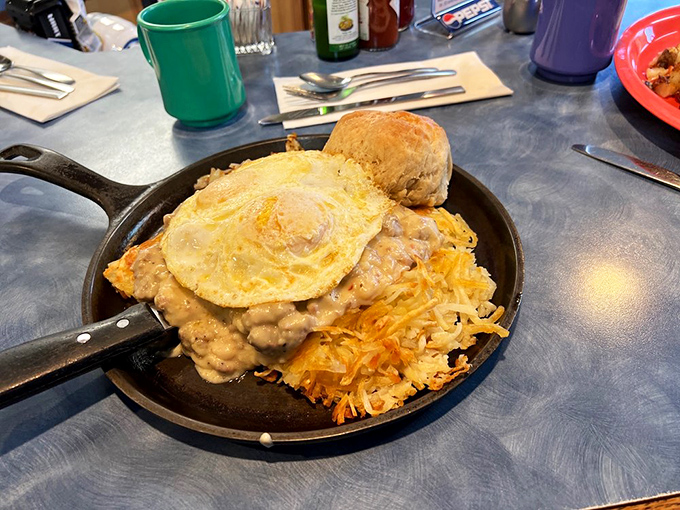 The Country Skillet: a breakfast so hearty, it could fuel a dogsled team across the Iditarod. It's a plate of pure, unadulterated morning magic.