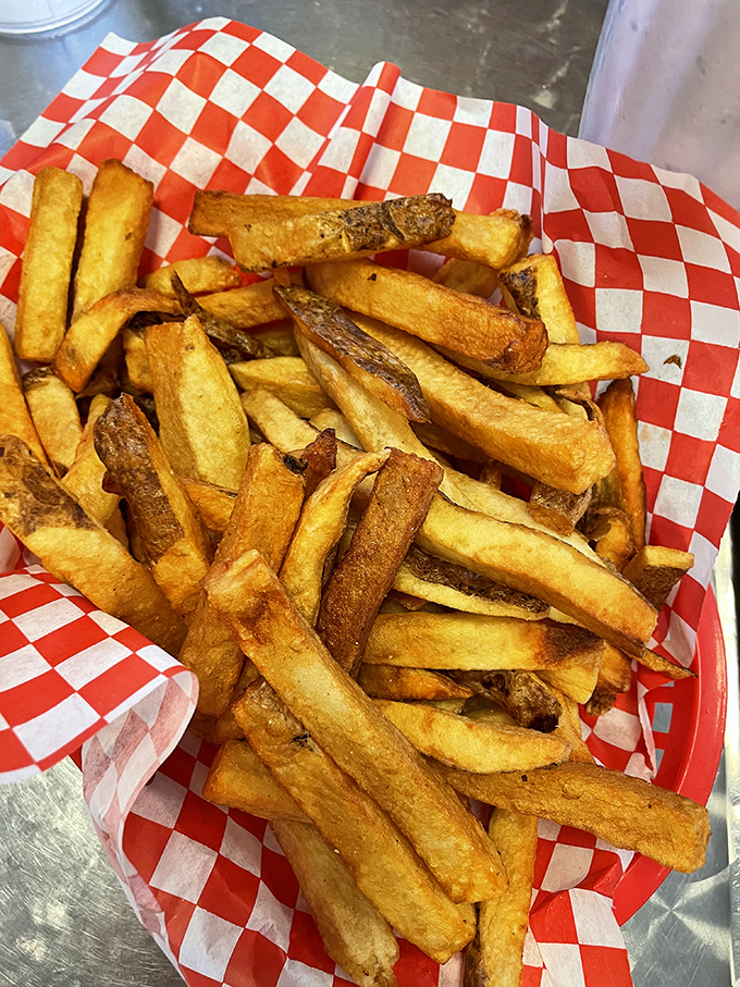 Fry-day, every day! These golden beauties are the supporting actors that steal the show. Oscar-worthy crunch in every bite.