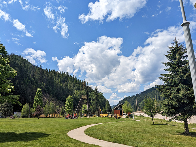 Who needs Central Park? Wallace's green spaces offer a slice of serenity with a side of mountain majesty.