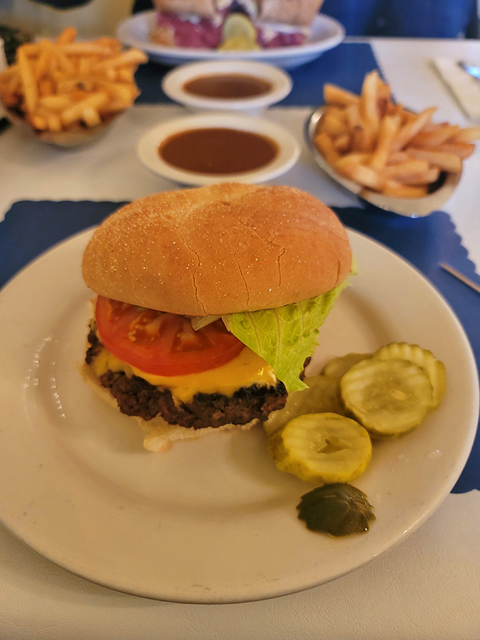 Sometimes simplicity is the ultimate sophistication&mdash;a classic burger that doesn't need Instagram filters to look this good.