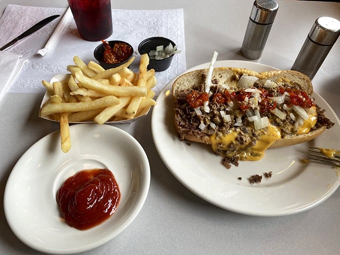 Philly, watch out! This cheesesteak is bringing some serious Delaware attitude. It's a flavor-packed rebellion against hunger, one bite at a time.