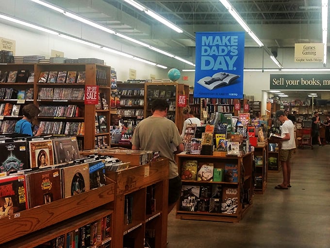"Make Dad's Day" indeed! Nothing says "I love you" quite like a book that'll keep him quiet for hours.