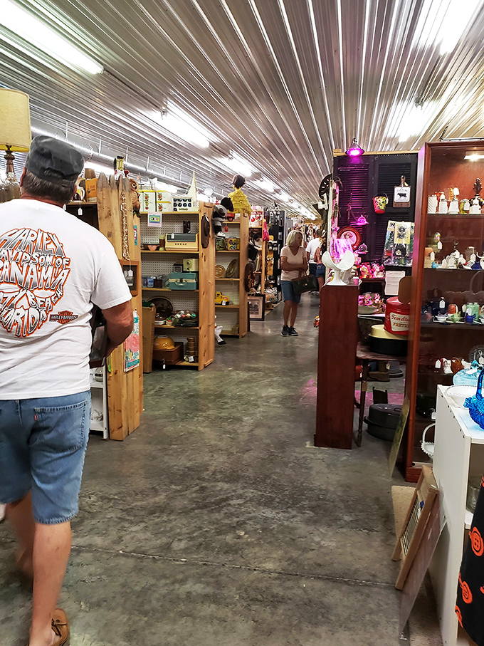 The unofficial flea market dress code: comfortable shoes, determined expressions, and t-shirts that tell stories of their own.