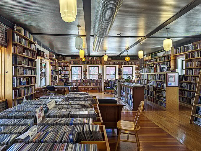 Sunshine and stories - a perfect pairing! This bright, airy space is ideal for losing yourself in a good book.