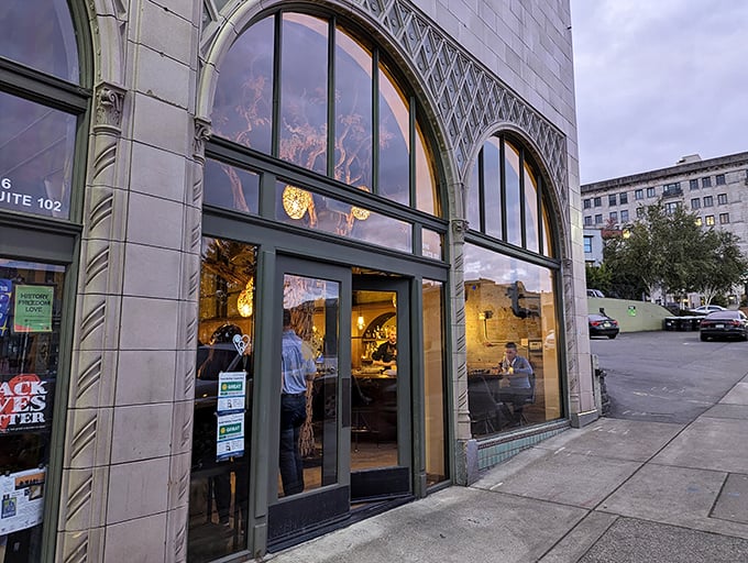 Cuerno Bravo: Where steak meets art in a culinary masterpiece that would make Picasso's mouth water.