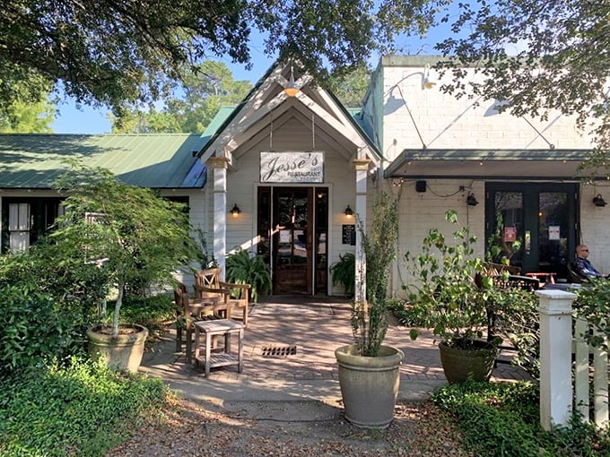 Jesse's Restaurant: A cottage of culinary delights. It's like stepping into a Shire for hobbits with excellent taste in steak!