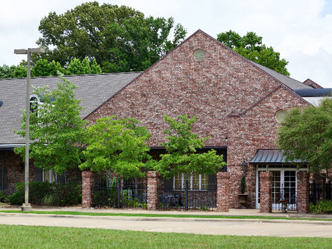 Brick-and-mortar magic! Shapley's elegant exterior hints at the culinary sophistication waiting to tantalize your taste buds inside.