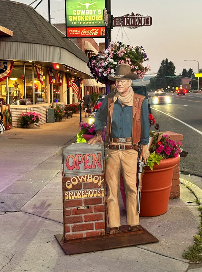 Flowers by day, flavor by night. Cowboy's Smokehouse proves that in Panguitch, meat is always in season.