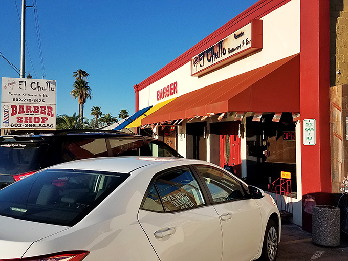 From Lima to Phoenix with love: El Chullo brings the flavors of Peru's coast to the desert. No passport required!