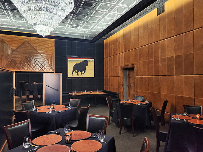 Chandeliers and choice cuts &ndash; North 40 proves that you can teach an old cow new tricks. And by tricks, we mean being transformed into mouthwatering steaks.