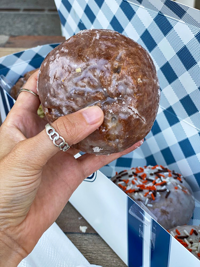 Pumpkin spice and everything nice! This autumnal treat is like a warm hug for your taste buds, no UGGs required.