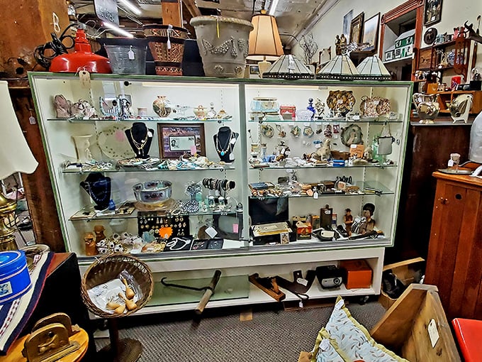 Baubles and bling from bygone eras. It's like raiding Elizabeth Taylor's jewelry box, with a dash of your cool aunt's funky style.