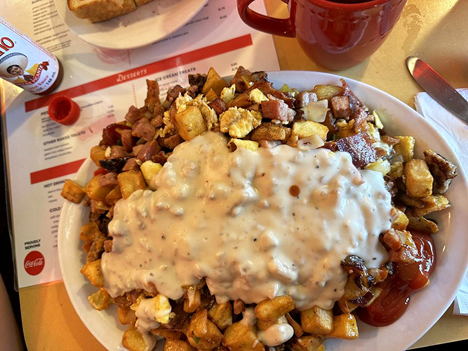 This country scramble is like a hug for your stomach. It's what farm-fresh dreams are made of, with a side of crispy perfection.