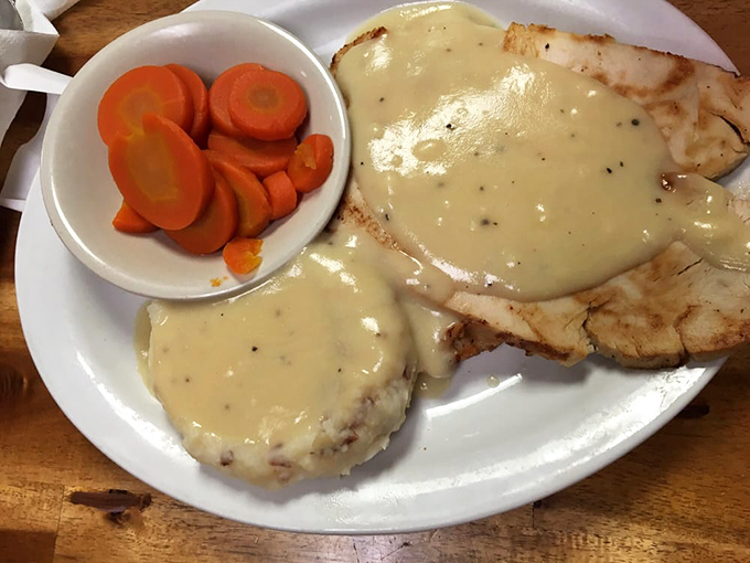 Gobble gobble! This hot turkey plate is Thanksgiving on demand. No need to wait for November to get your gravy fix!