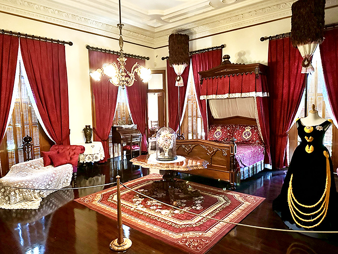 Queenly quarters fit for a royal slumber party. Red velvet never looked so regal.