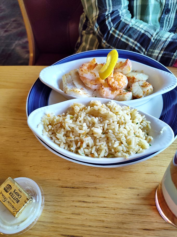 Shrimp so plump, they look like they've been working out. Paired with perfectly seasoned rice, it's a seafood feast that would make Poseidon himself order seconds.