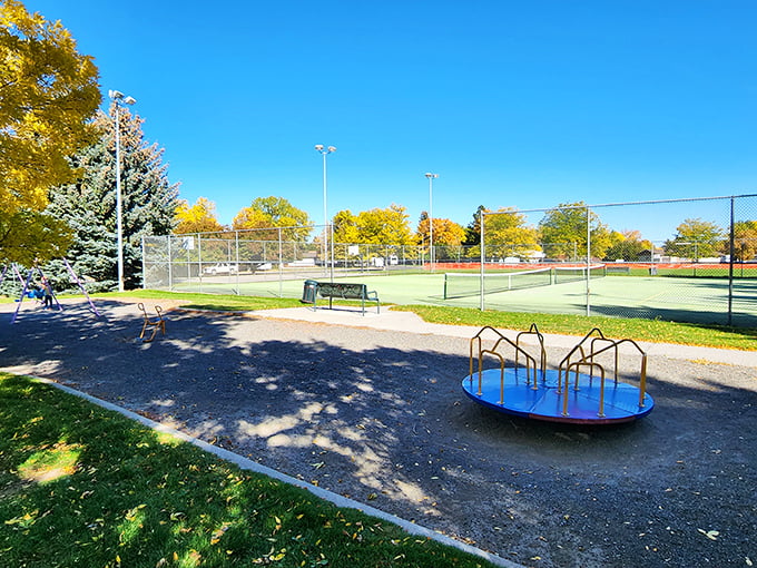 City park: Where the Old West meets modern leisure. Swing into relaxation &ndash; no spurs required!