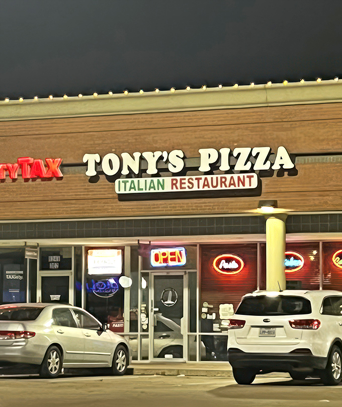 Tony's: Where Fort Worth gets a taste of the old country. Step inside for a pizza experience that's more Italian than a Vespa convention.