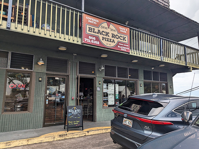 X marks the spot... for amazing pizza! Black Rock's rustic charm hides flavor explosions that'll make your taste buds do the hula.