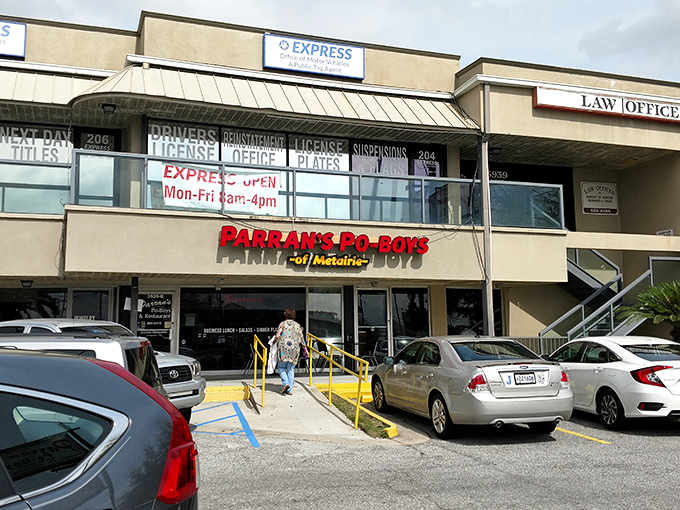 Sandwiched between offices but worlds apart in flavor. Parran's is the oasis in a desert of paperwork.