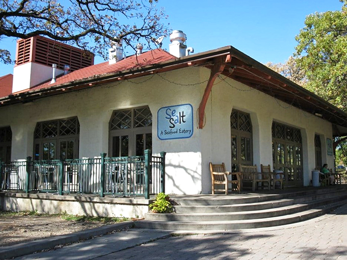 Summer's hottest ticket isn't a concert &ndash; it's Sea Salt Eatery. Seafood so fresh, it might just swim off your plate!