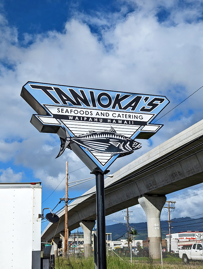 Poke so good, it should have its own fan club! Tanioka's proves that sometimes, the old ways are the best ways &ndash; especially when it comes to fish.