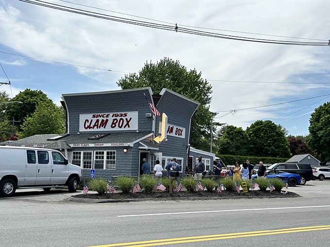 Ipswich's golden treasure chest. The Clam Box serves up fried perfection that's worth its weight in... well, clams!