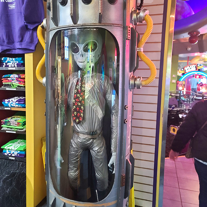 Meet your dinner date! This dapper alien proves that even extraterrestrials have a sense of style… and humor.