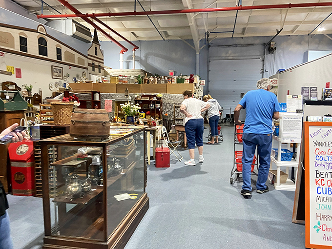 Treasure hunters in their natural habitat! Watch as these intrepid explorers navigate the wilds of vintage Americana with expert precision.